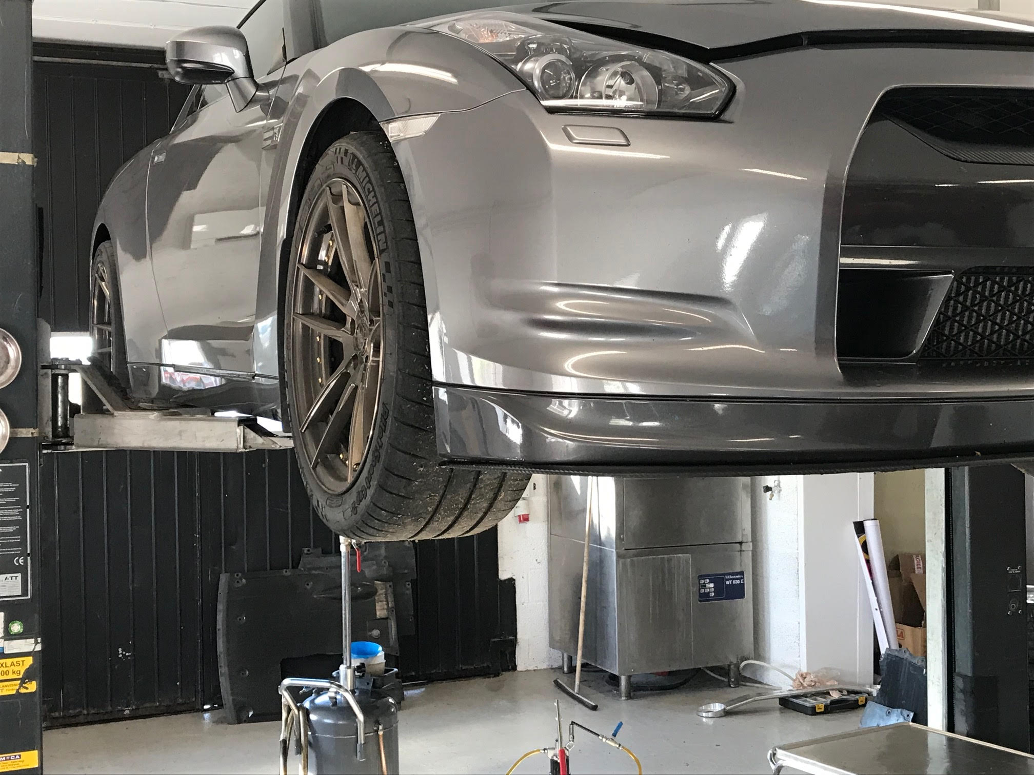 GT-R Service (R35) - japtuning